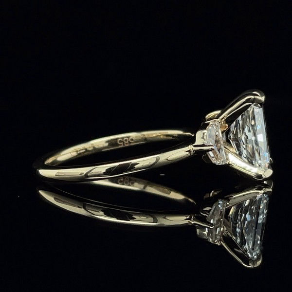 Custom Design | Pettit Jewelers | Engagement Rings | Wedding Bands in ...